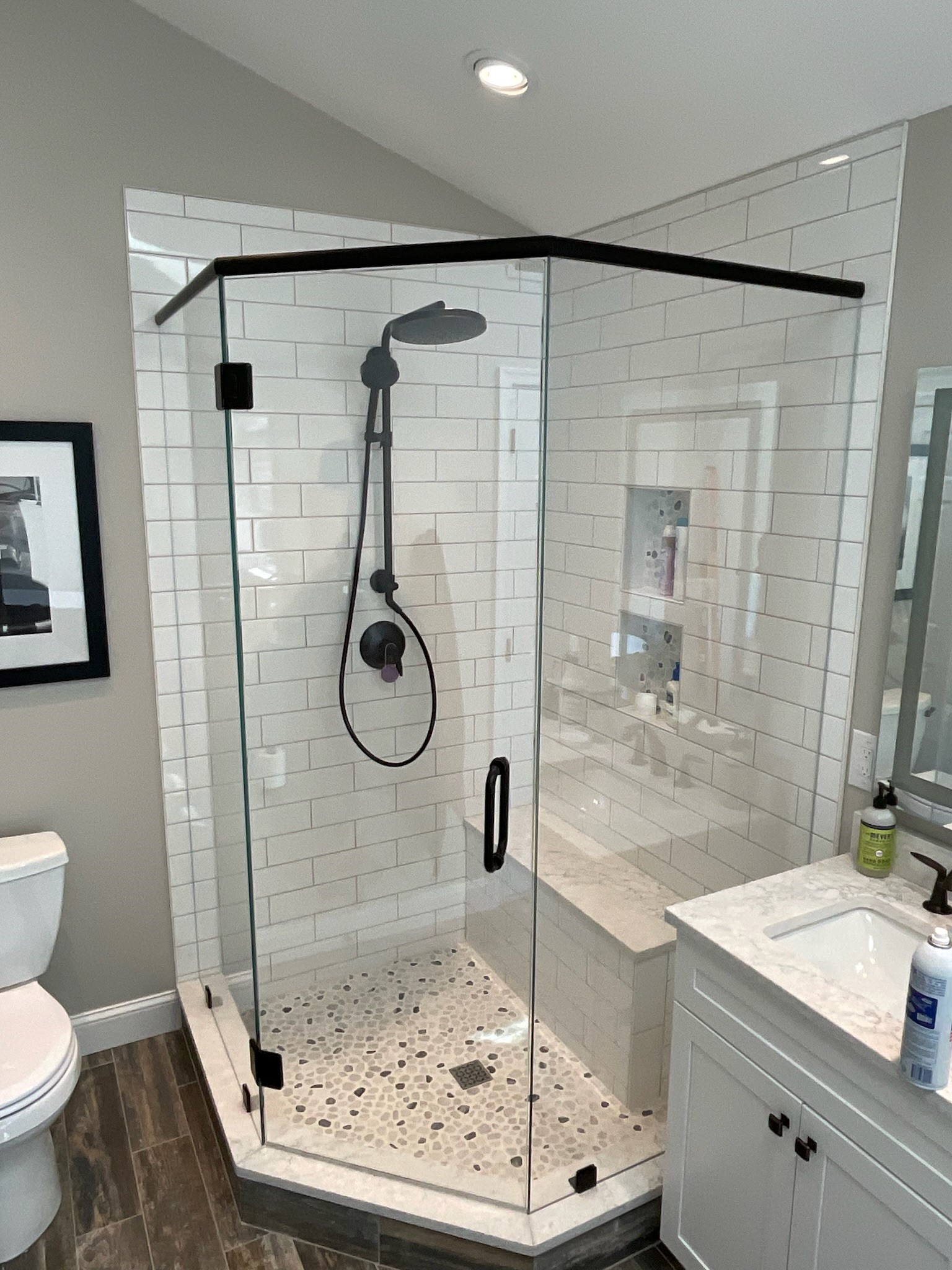 neo - Uncle Bob's Glass