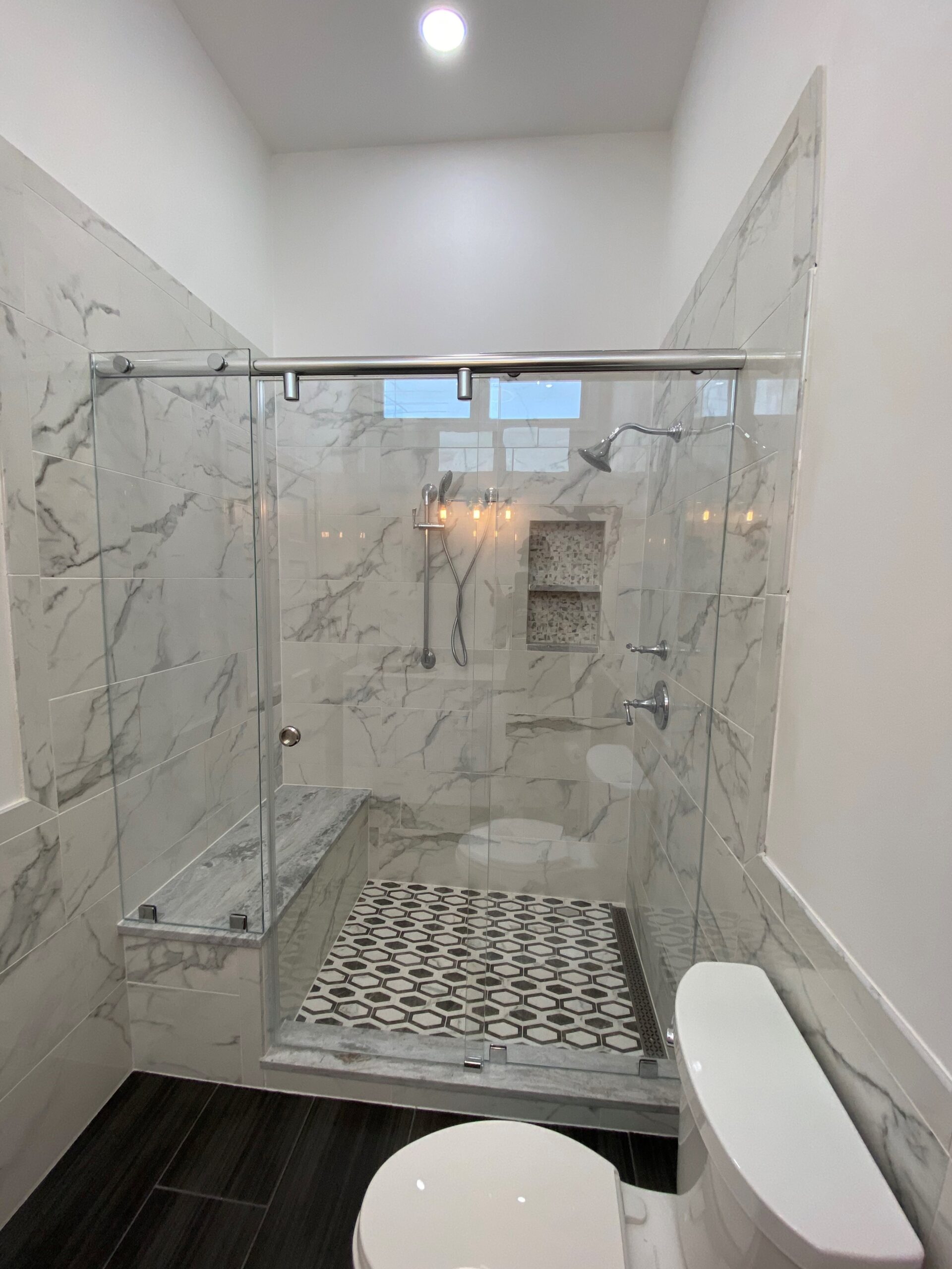 CHR HYDRO BENCH - Uncle Bob's Glass